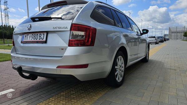 Grey Skoda Octavia 2015 in Kaunas, with an engine capacity of 1.60 L and mileage of 204 thousand km for 6999 €, photo 8 on AUTOMOTO.COM.LV