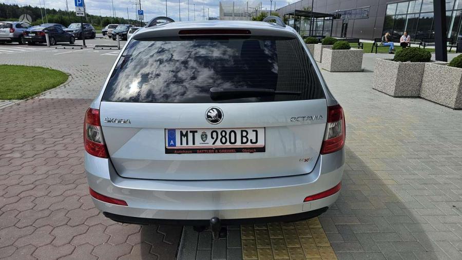 Grey Skoda Octavia 2015 in Kaunas, with an engine capacity of 1.60 L and mileage of 204 thousand km for 6999 €, photo 10 on AUTOMOTO.COM.LV