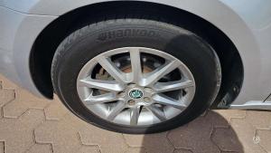 Grey Skoda Octavia 2015 in Kaunas, with an engine capacity of 1.60 L and mileage of 204 thousand km for 6999 €, photo 13 on AUTOMOTO.COM.LV