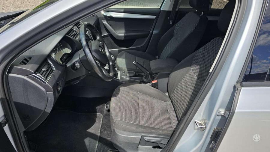 Grey Skoda Octavia 2015 in Kaunas, with an engine capacity of 1.60 L and mileage of 204 thousand km for 6999 €, photo 14 on AUTOMOTO.COM.LV