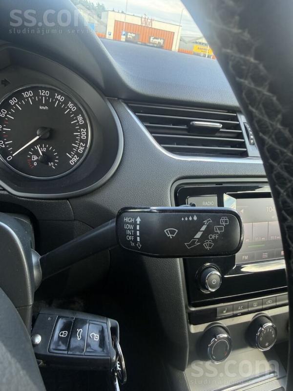 Grey Skoda Octavia 2015 in Riga, with an engine capacity of 1.60 L and mileage of 221 thousand km for 5600 €, photo 10 on AUTOMOTO.COM.LV