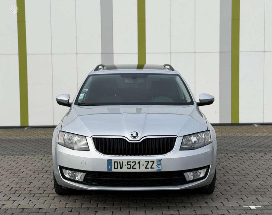 Pelēks Skoda Octavia 2015 Tauragė, ar dzinēja tilpumu 1.60 L un nobraukumu 253 tūkst. km par 5700 €, foto 4 vietnē AUTOMOTO.COM.LV