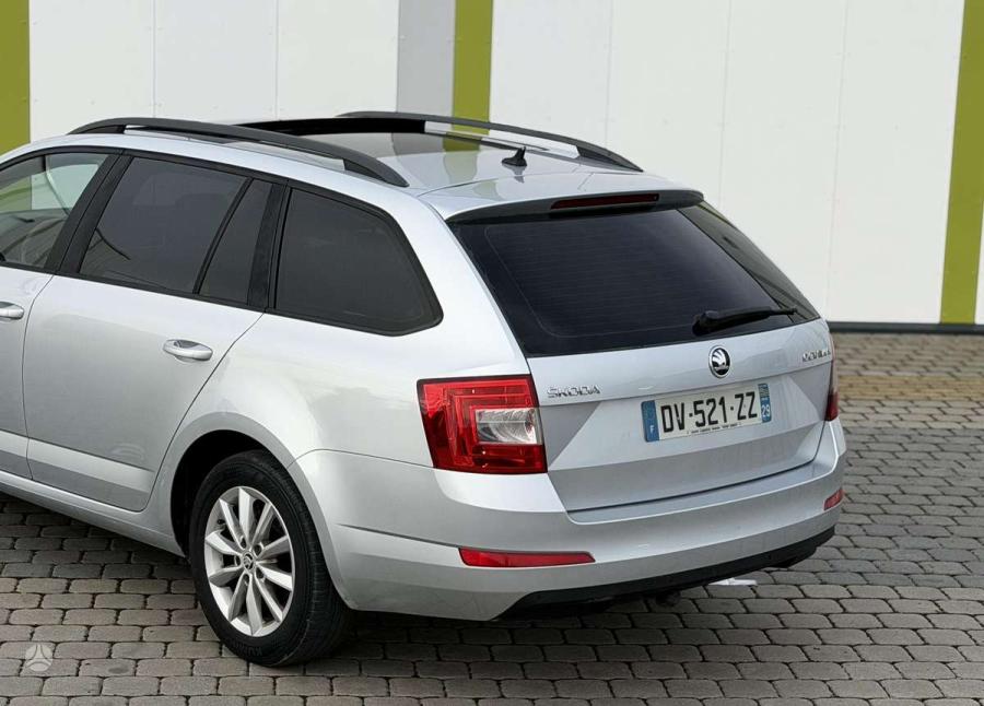 Pelēks Skoda Octavia 2015 Tauragė, ar dzinēja tilpumu 1.60 L un nobraukumu 253 tūkst. km par 5700 €, foto 21 vietnē AUTOMOTO.COM.LV