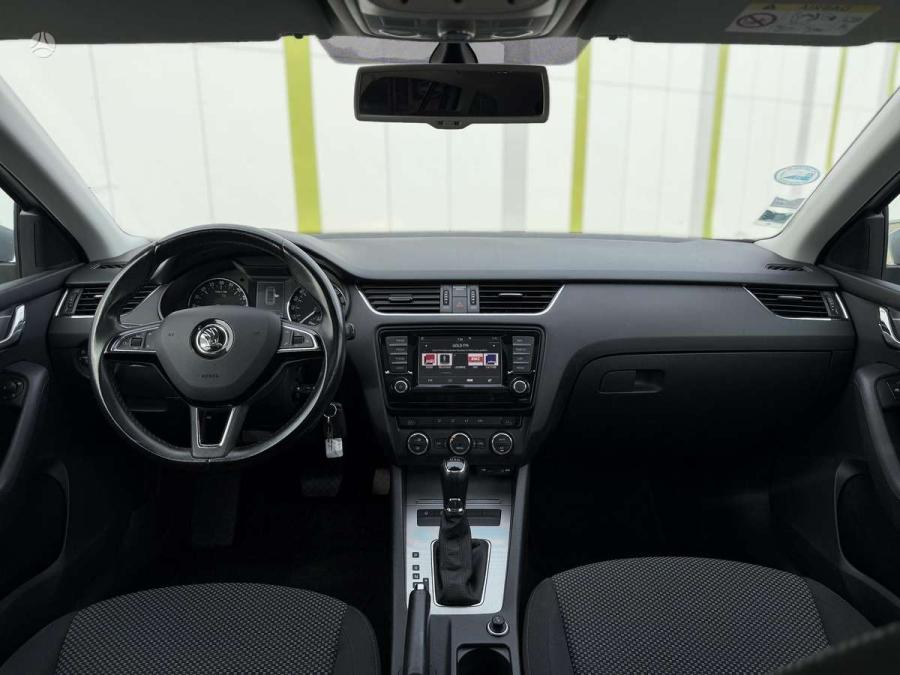 Pelēks Skoda Octavia 2015 Tauragė, ar dzinēja tilpumu 1.60 L un nobraukumu 253 tūkst. km par 5700 €, foto 33 vietnē AUTOMOTO.COM.LV