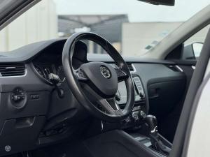 Pelēks Skoda Octavia 2015 Tauragė, ar dzinēja tilpumu 1.60 L un nobraukumu 253 tūkst. km par 5700 €, foto 35 vietnē AUTOMOTO.COM.LV