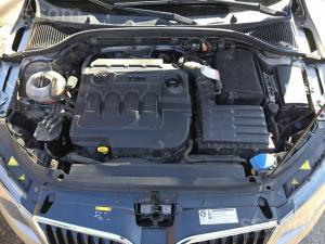 Grey Skoda Octavia 2015 in Liepaja, with an engine capacity of 2.00 L and mileage of 215 thousand km for 8500 €, photo 19 on AUTOMOTO.COM.LV