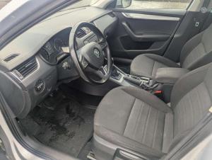 Grey Skoda Octavia 2015 in Vilnius, with an engine capacity of 1.60 L and mileage of 119 thousand km for 5900 €, photo 12 on AUTOMOTO.COM.LV