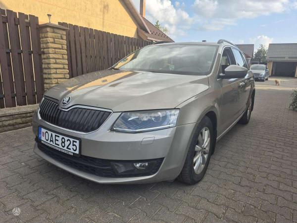 Серый Шкода Октавия 2015 в Вильнюс, объемом двигателя 1.97 л и пробегом 320 тыс. км за 2999 €, фото 1 на AUTOMOTO.COM.LV