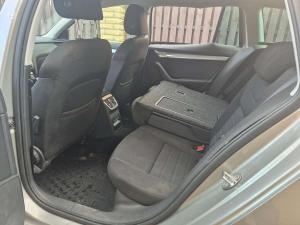 Grey Skoda Octavia 2015 in Vilnius, with an engine capacity of 1.97 L and mileage of 320 thousand km for 2999 €, photo 14 on AUTOMOTO.COM.LV