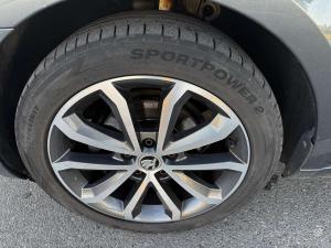 Grey Skoda Octavia 2015 in Vilnius, with an engine capacity of 1.60 L and mileage of 253 thousand km for 6900 €, photo 4 on AUTOMOTO.COM.LV