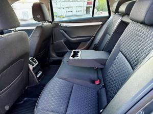 Grey Skoda Octavia 2015 in Vilnius, with an engine capacity of 1.60 L and mileage of 253 thousand km for 6900 €, photo 12 on AUTOMOTO.COM.LV