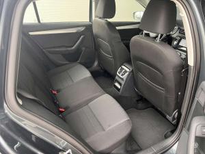 Pelēks Skoda Octavia 2015 Viļņa, ar dzinēja tilpumu 1.40 L un nobraukumu 227 tūkst. km par 5850 €, foto 17 vietnē AUTOMOTO.COM.LV