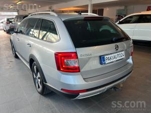 Pelēks Skoda Octavia 2015 Rīga, ar dzinēja tilpumu 2.00 L un nobraukumu 214 tūkst. km par 10999 €, foto 12 vietnē AUTOMOTO.COM.LV