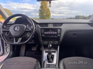 Pelēks Skoda Octavia 2015 Tallina, ar dzinēja tilpumu 2.00 L un nobraukumu 275 tūkst. km par 6500 €, foto 16 vietnē AUTOMOTO.COM.LV
