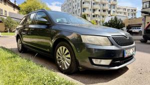 Grey Skoda Octavia 2015 in Vilnius, with an engine capacity of 1.60 L and mileage of 290 thousand km for 3900 €, photo  on AUTOMOTO.COM.LV