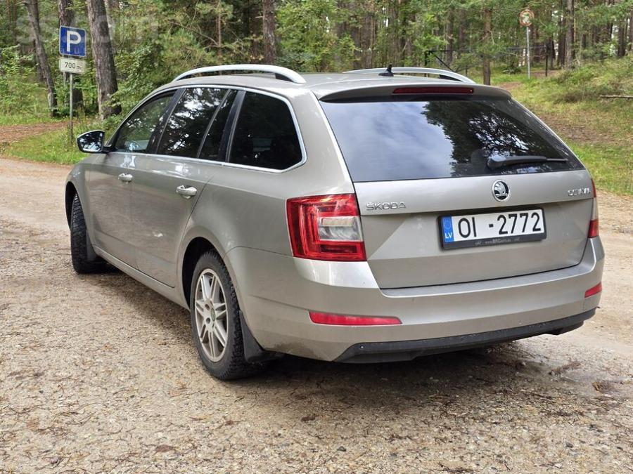 Pelēks Skoda Octavia 2015 Liepāja, ar dzinēja tilpumu 2.00 L un nobraukumu 215 tūkst. km par 7950 €, foto 4 vietnē AUTOMOTO.COM.LV