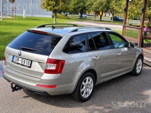 Grey Skoda Octavia 2015 in Riga, with an engine capacity of 1.60 L and mileage of 246 thousand km for 3990 €, photo 8 on AUTOMOTO.COM.LV