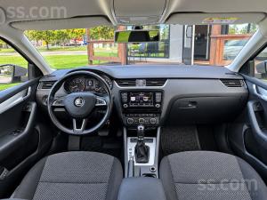 Grey Skoda Octavia 2015 in Riga, with an engine capacity of 1.60 L and mileage of 246 thousand km for 3990 €, photo 10 on AUTOMOTO.COM.LV