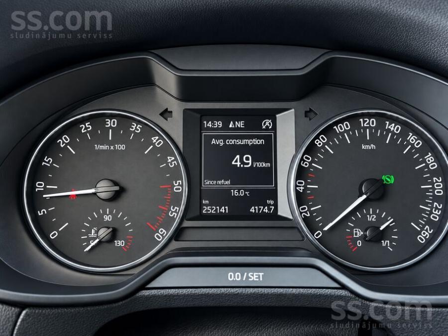 Grey Skoda Octavia 2015 in Riga, with an engine capacity of 1.60 L and mileage of 246 thousand km for 3990 €, photo 19 on AUTOMOTO.COM.LV