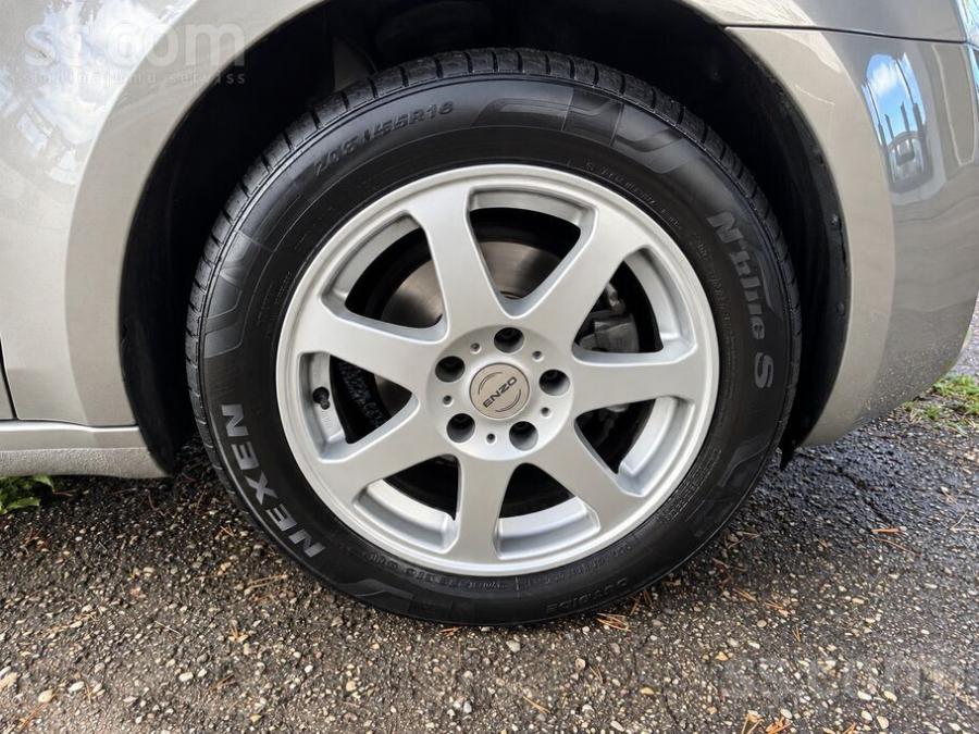 Grey Skoda Octavia 2015 in Riga, with an engine capacity of 1.60 L and mileage of 246 thousand km for 3990 €, photo 24 on AUTOMOTO.COM.LV