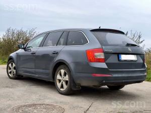 Grey Skoda Octavia 2015 in Riga, with an engine capacity of 2.00 L and mileage of 366 thousand km for 6690 €, photo 5 on AUTOMOTO.COM.LV