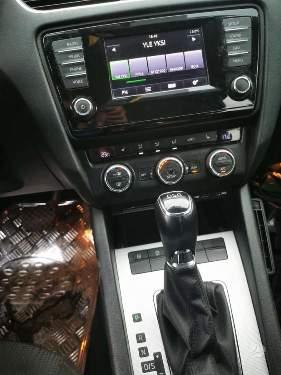 Grey Skoda Octavia 2015 in Vilnius, with an engine capacity of 1.60 L and mileage of 234 thousand km for 5995 €, photo 31 on AUTOMOTO.COM.LV