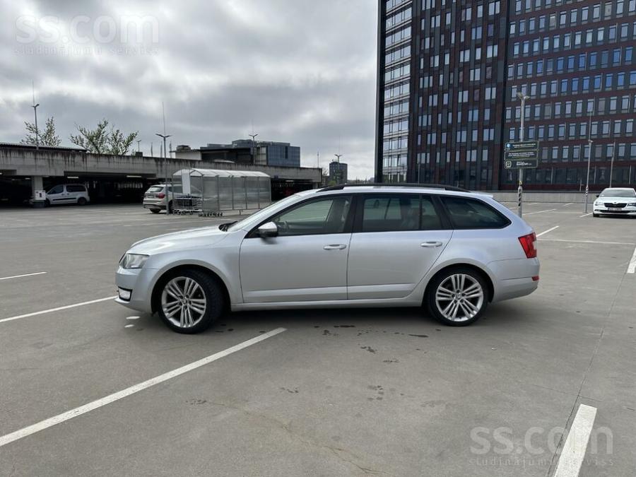 Grey Skoda Octavia 2016 in Riga, with an engine capacity of 2.00 L and mileage of 220 thousand km for 13400 €, photo 2 on AUTOMOTO.COM.LV