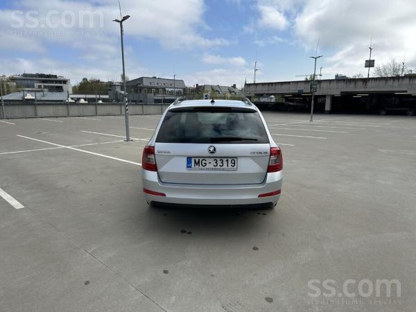 Grey Skoda Octavia 2016 in Riga, with an engine capacity of 2.00 L and mileage of 220 thousand km for 13400 €, photo 4 on AUTOMOTO.COM.LV