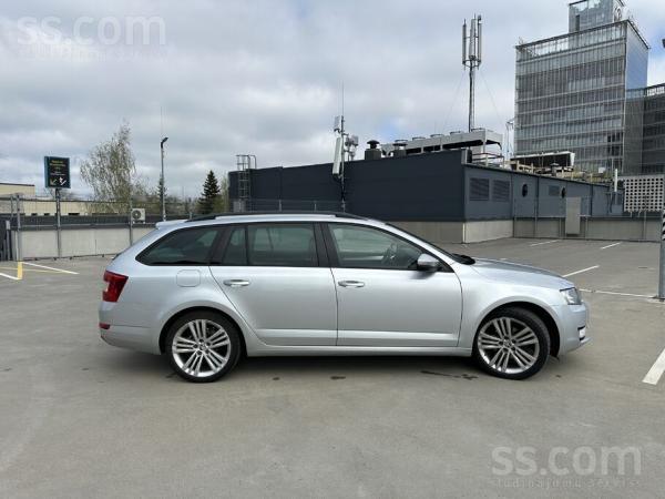 Grey Skoda Octavia 2016 in Riga, with an engine capacity of 2.00 L and mileage of 220 thousand km for 13400 €, photo 6 on AUTOMOTO.COM.LV