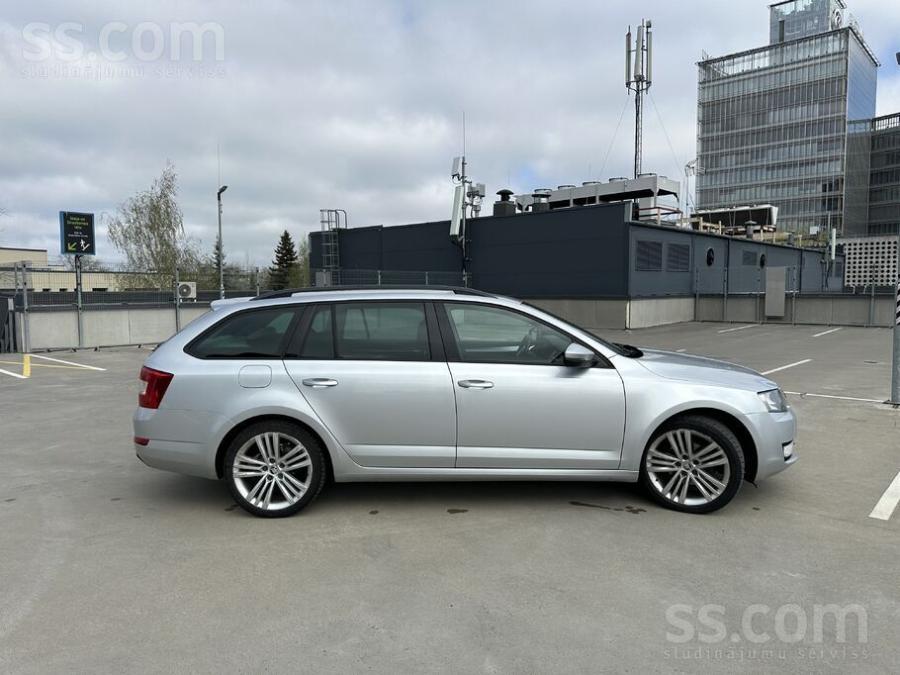 Grey Skoda Octavia 2016 in Riga, with an engine capacity of 2.00 L and mileage of 220 thousand km for 13400 €, photo 6 on AUTOMOTO.COM.LV