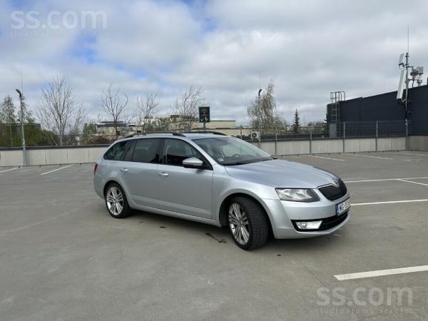 Grey Skoda Octavia 2016 in Riga, with an engine capacity of 2.00 L and mileage of 220 thousand km for 13400 €, photo 7 on AUTOMOTO.COM.LV