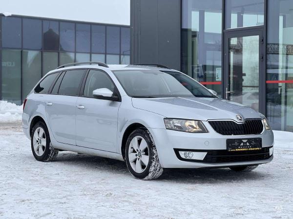 Grey Skoda Octavia 2016 in Siauliai, with an engine capacity of 1.60 L and mileage of 285 thousand km for 6900 €, photo 1 on AUTOMOTO.COM.LV