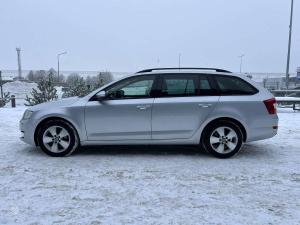 Grey Skoda Octavia 2016 in Siauliai, with an engine capacity of 1.60 L and mileage of 285 thousand km for 6900 €, photo 4 on AUTOMOTO.COM.LV