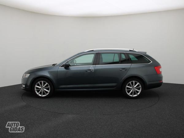 Grey Skoda Octavia 2016 in Vilnius, with an engine capacity of 1.60 L and mileage of 198 thousand km for 8699 €, photo 6 on AUTOMOTO.COM.LV