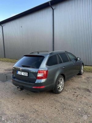 Grey Skoda Octavia 2016 in Vilnius, with an engine capacity of 1.97 L and mileage of 349 thousand km for 9000 €, photo 3 on AUTOMOTO.COM.LV