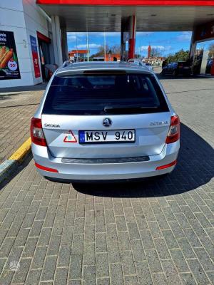 Grey Skoda Octavia 2016 in Klaipeda, with an engine capacity of 1.60 L and mileage of 243 thousand km for 6900 €, photo 6 on AUTOMOTO.COM.LV