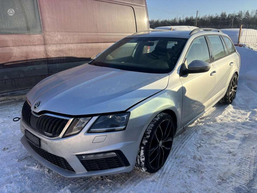 Grey Skoda Octavia 2016 in Vilnius, with an engine capacity of 1.97 L and mileage of 167 thousand km for 7200 €, photo 3 on AUTOMOTO.COM.LV