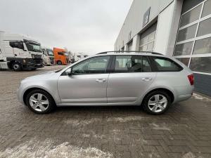 Grey Skoda Octavia 2016 in Kaunas, with an engine capacity of 1.60 L and mileage of 248 thousand km for 6499 €, photo 5 on AUTOMOTO.COM.LV