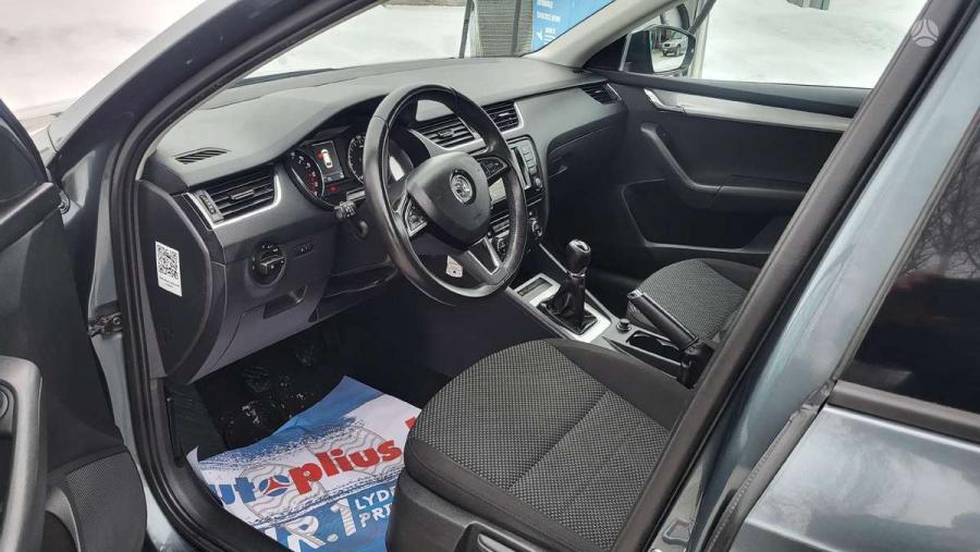 Pelēks Skoda Octavia 2016 Šauļi, ar dzinēja tilpumu 1.60 L un nobraukumu 285 tūkst. km par 5750 €, foto 16 vietnē AUTOMOTO.COM.LV