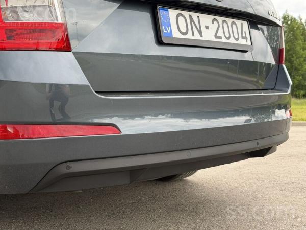 Pelēks Skoda Octavia 2016 Cēsis, ar dzinēja tilpumu 1.60 L un nobraukumu 278 tūkst. km par 7490 €, foto 8 vietnē AUTOMOTO.COM.LV