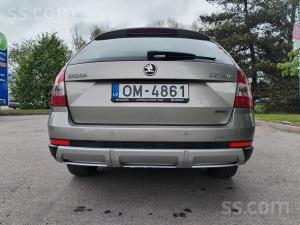 Pelēks Skoda Octavia 2016 Rīga, ar dzinēja tilpumu 2.00 L un nobraukumu 238 tūkst. km par 8990 €, foto 6 vietnē AUTOMOTO.COM.LV