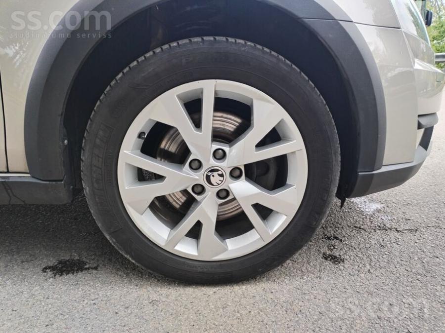 Pelēks Skoda Octavia 2016 Rīga, ar dzinēja tilpumu 2.00 L un nobraukumu 238 tūkst. km par 8990 €, foto 27 vietnē AUTOMOTO.COM.LV
