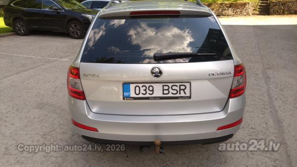 Pelēks Skoda Octavia 2016 Tallina, ar dzinēja tilpumu 1.40 L un nobraukumu 266 tūkst. km par 5500 €, foto 5 vietnē AUTOMOTO.COM.LV