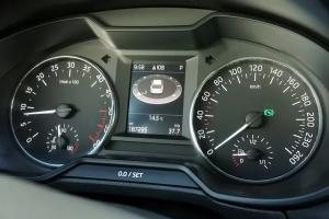Pelēks Skoda Octavia 2016 Rīga, ar dzinēja tilpumu 2.00 L un nobraukumu 187 tūkst. km par 7900 €, foto 18 vietnē AUTOMOTO.COM.LV