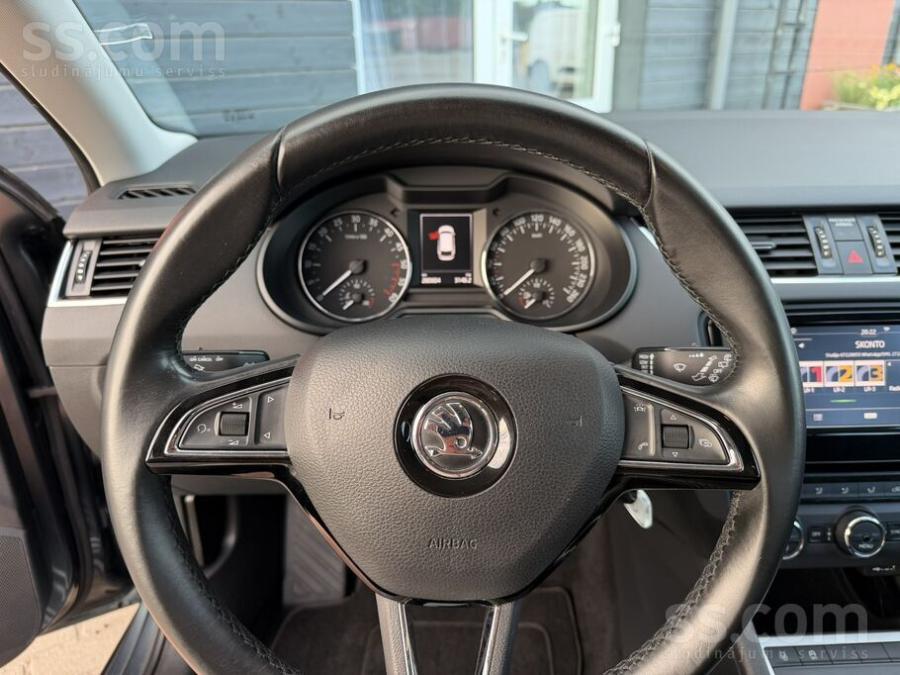 Pelēks Skoda Octavia 2016 Cēsis, ar dzinēja tilpumu 1.60 L un nobraukumu 281 tūkst. km par 7200 €, foto 14 vietnē AUTOMOTO.COM.LV