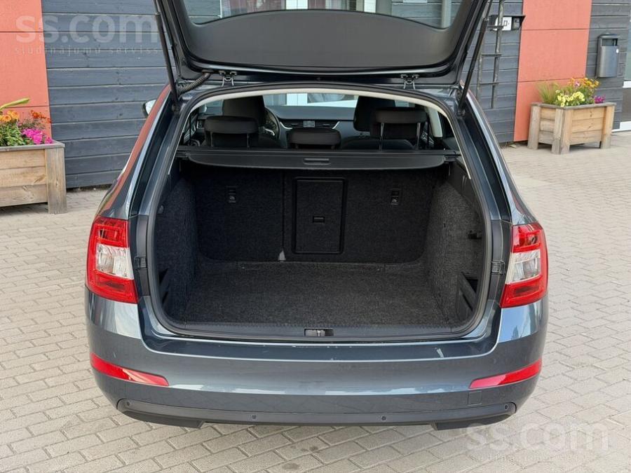 Pelēks Skoda Octavia 2016 Cēsis, ar dzinēja tilpumu 1.60 L un nobraukumu 281 tūkst. km par 7200 €, foto 25 vietnē AUTOMOTO.COM.LV