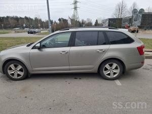 Grey Skoda Octavia 2016 in Riga, with an engine capacity of 1.60 L and mileage of 175 thousand km for 6600 €, photo 6 on AUTOMOTO.COM.LV