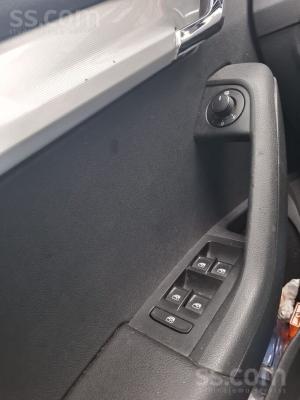 Grey Skoda Octavia 2016 in Riga, with an engine capacity of 1.60 L and mileage of 175 thousand km for 6600 €, photo 11 on AUTOMOTO.COM.LV