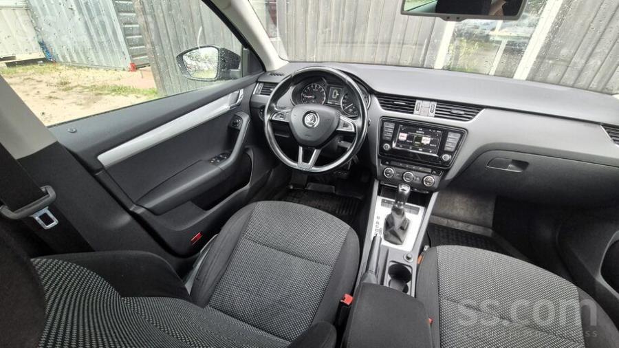 Grey Skoda Octavia 2016 in Riga, with an engine capacity of 1.60 L and mileage of 0 thousand km for 5950 €, photo 7 on AUTOMOTO.COM.LV