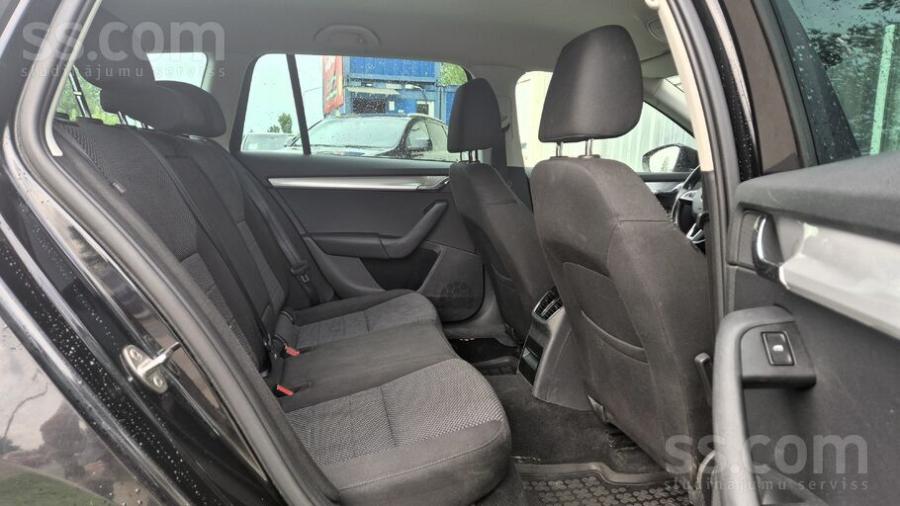 Grey Skoda Octavia 2016 in Riga, with an engine capacity of 1.60 L and mileage of 0 thousand km for 5950 €, photo 18 on AUTOMOTO.COM.LV